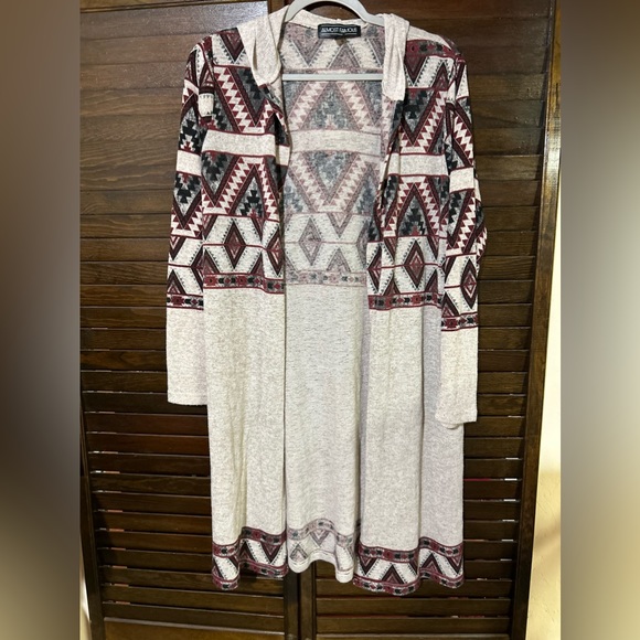 Almost Famous | Sweaters | Almost Famouse Aztec Print Duster | Poshmark